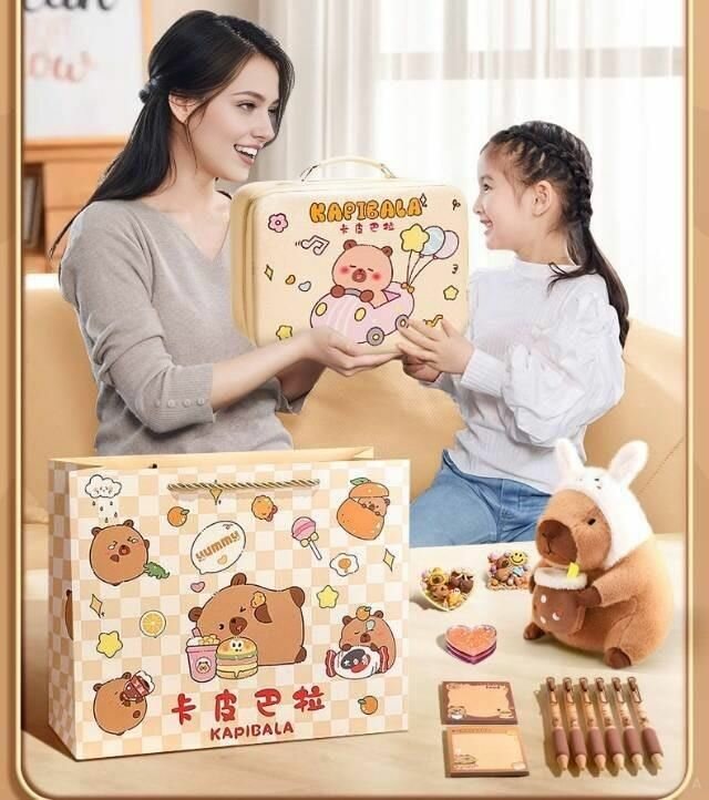 Набор для поделок "Капибара", подарки для детей, чемодан, набор из 1021 предметов, Кролик Дэш