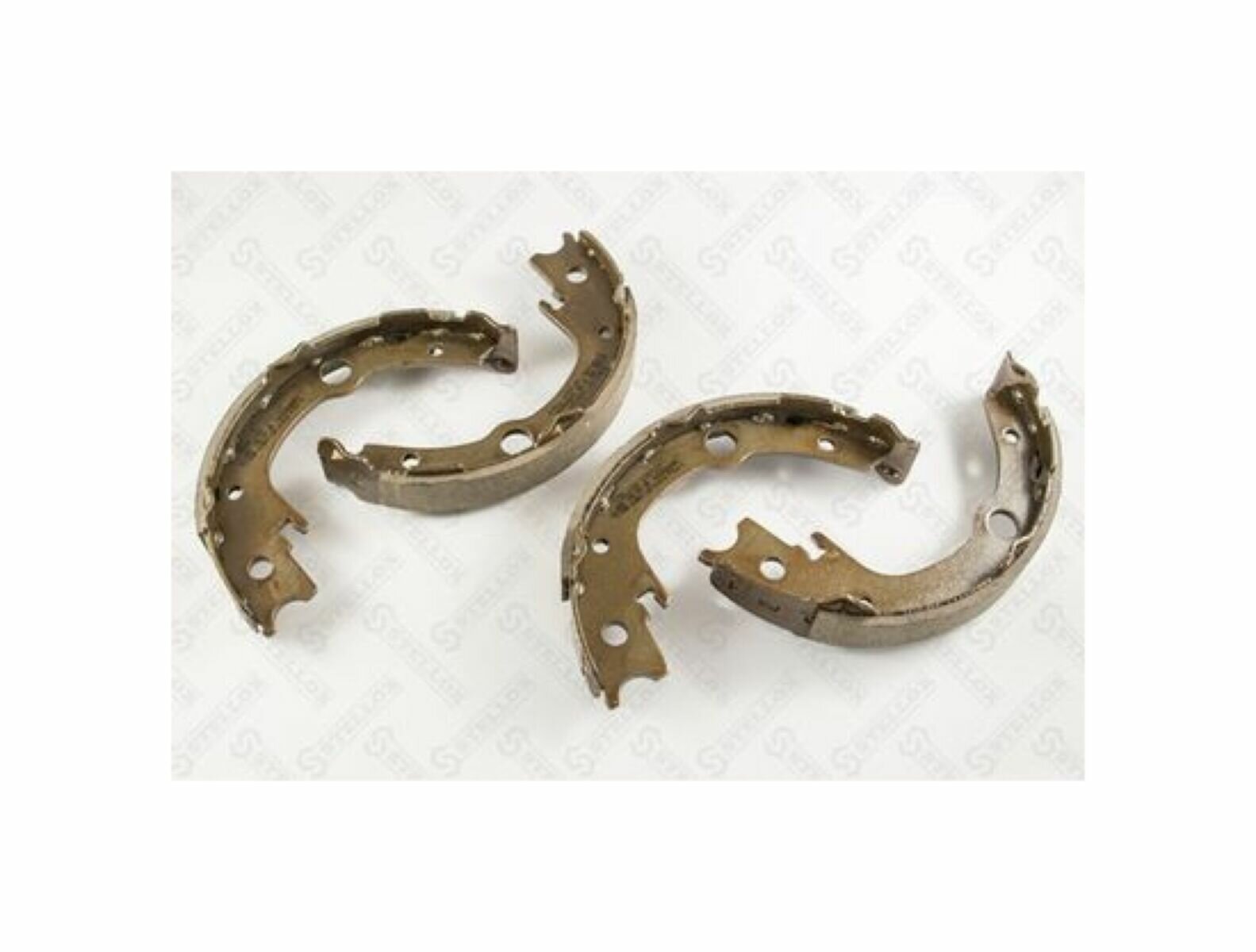 Колодки Стоян. тормоза Toyota Avensis 1.8-2.4/Corolla/Yaris 1.4-1.8 02>(Stellox 000496Sx)