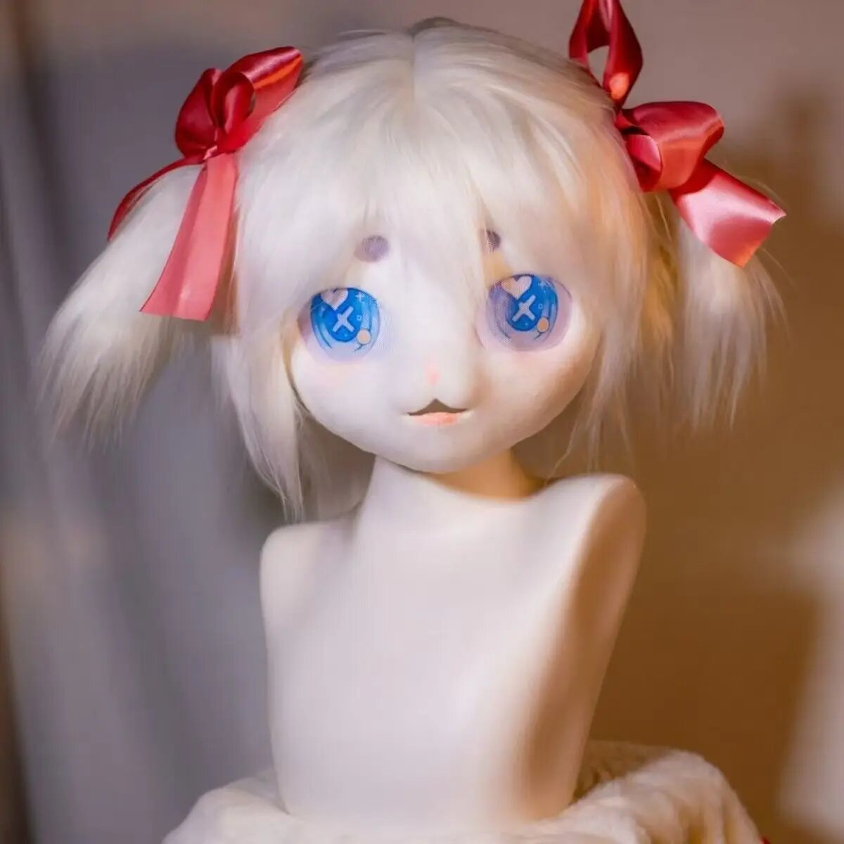 Пушистая маска-кигуруми кошка Розовый, Розовый