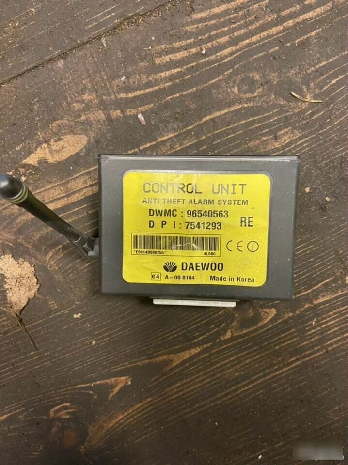 Блок управления центральным замком Chevrolet Aveo