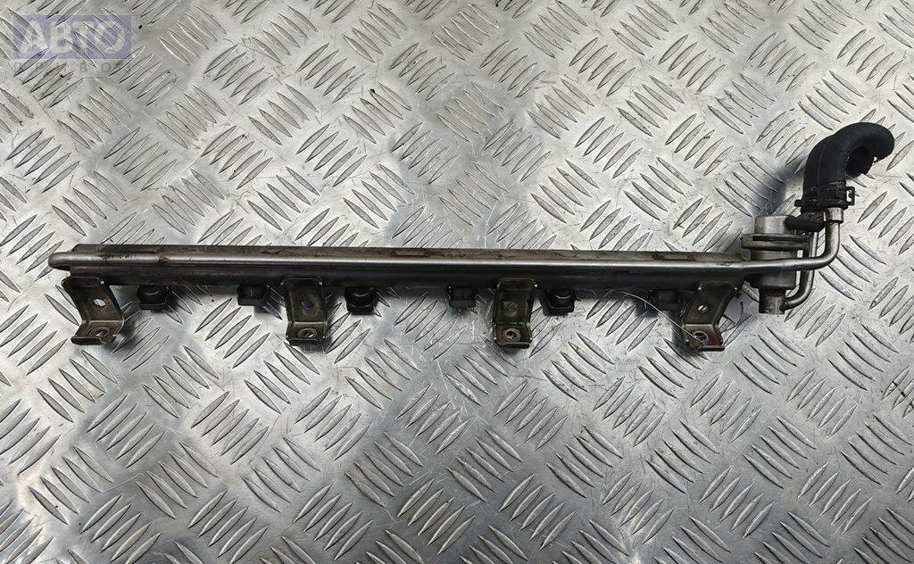 Датчик давления топлива Volkswagen Phaeton