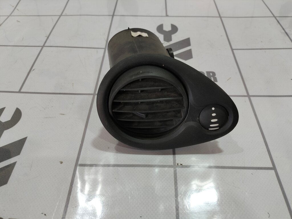 Дефлектор воздушный Renault Clio 3 2005-2012