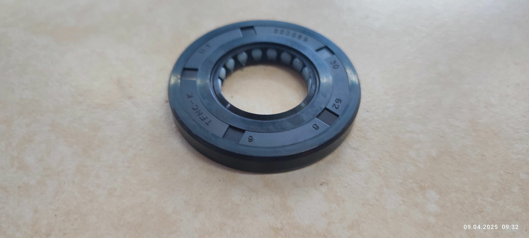 Манжета армированная ТС 30х62х8 (LU080011)