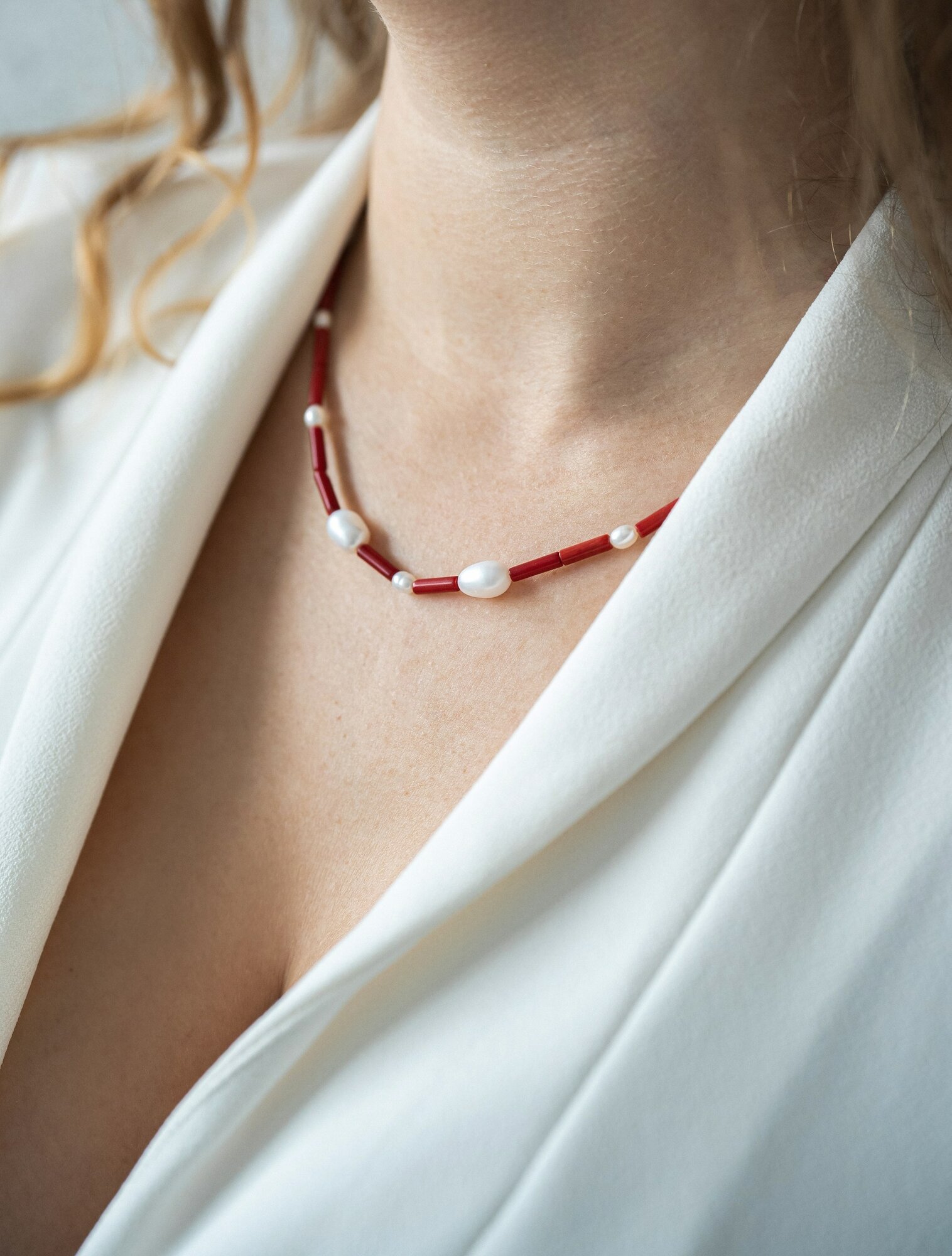 Бусы, жемчуг пресноводный культивированный, коралл