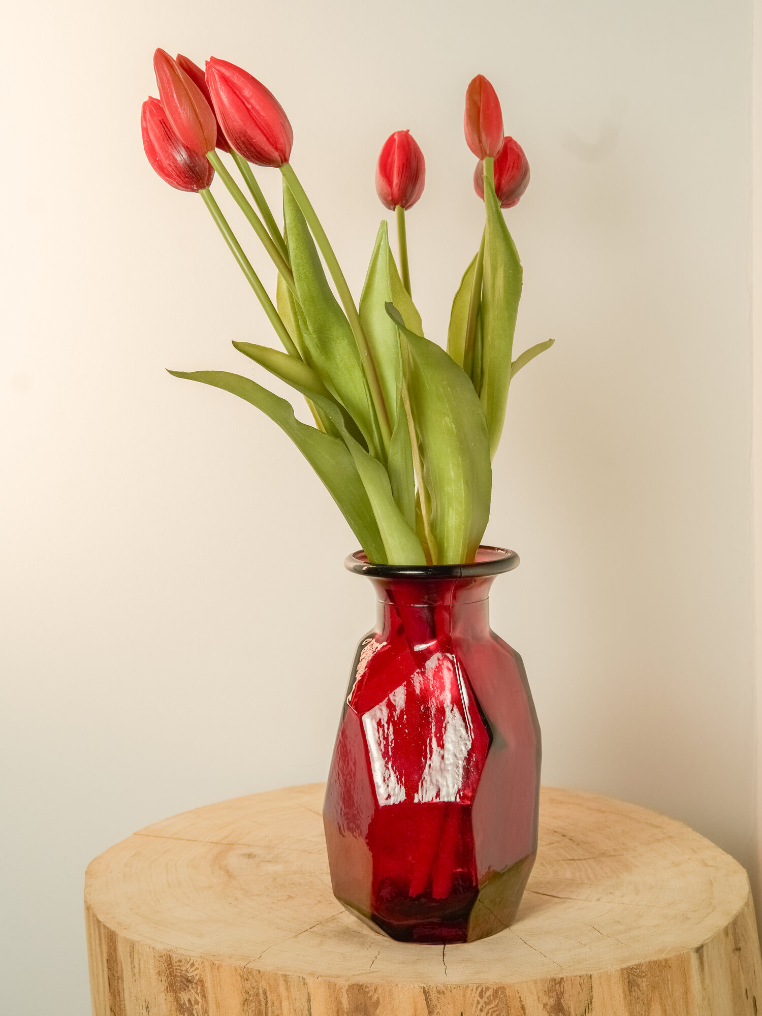 Ваза стеклянная для цветов Ваза ORIGAMI San Miguel, 16 см Цвет: красный прозрачный