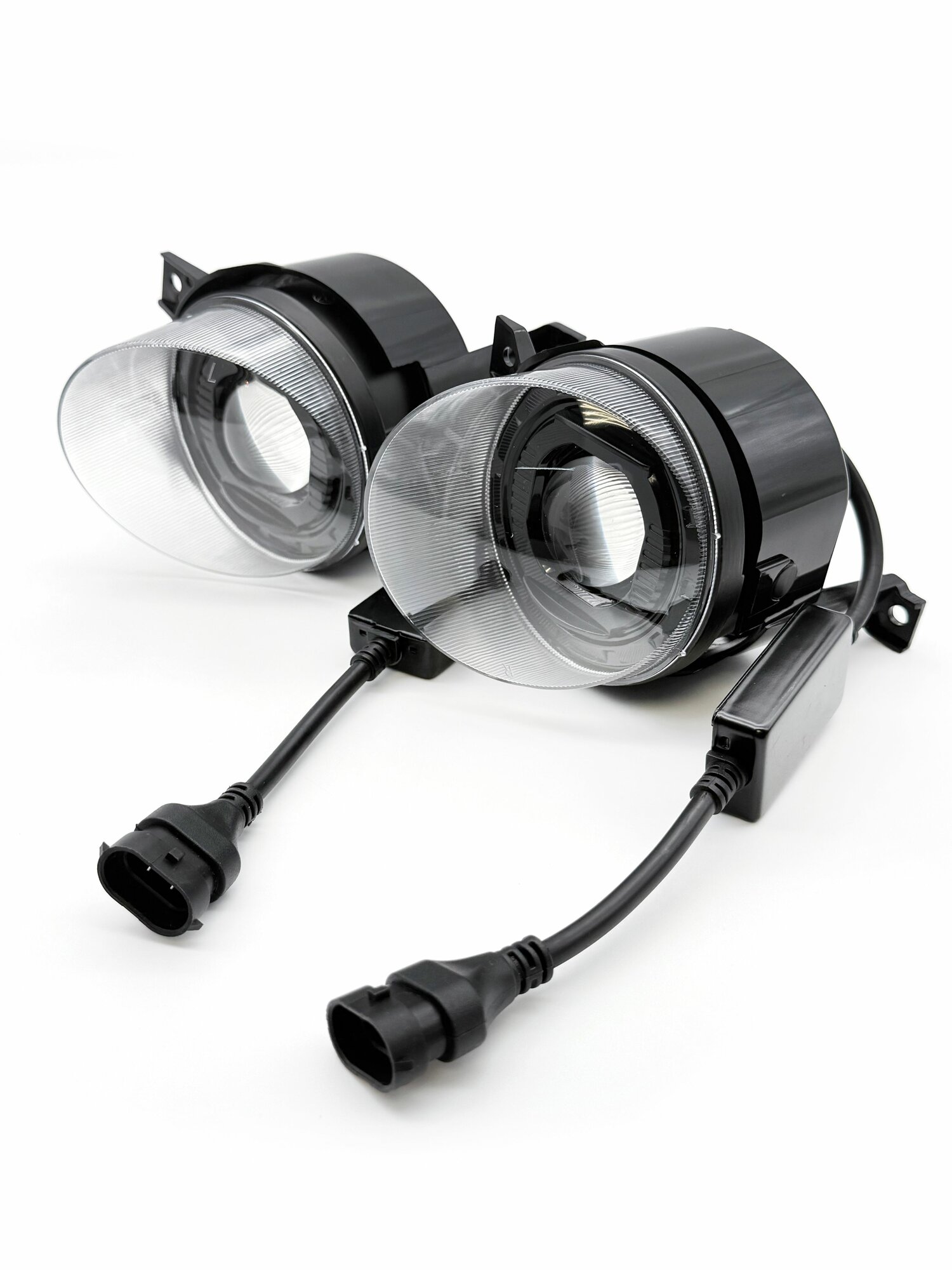 Светодиодные противотуманные фары с линзой LED на Volkswagen Polo седан 2009-2015 / лед противотуманки птф на Фольцваген Поло седан