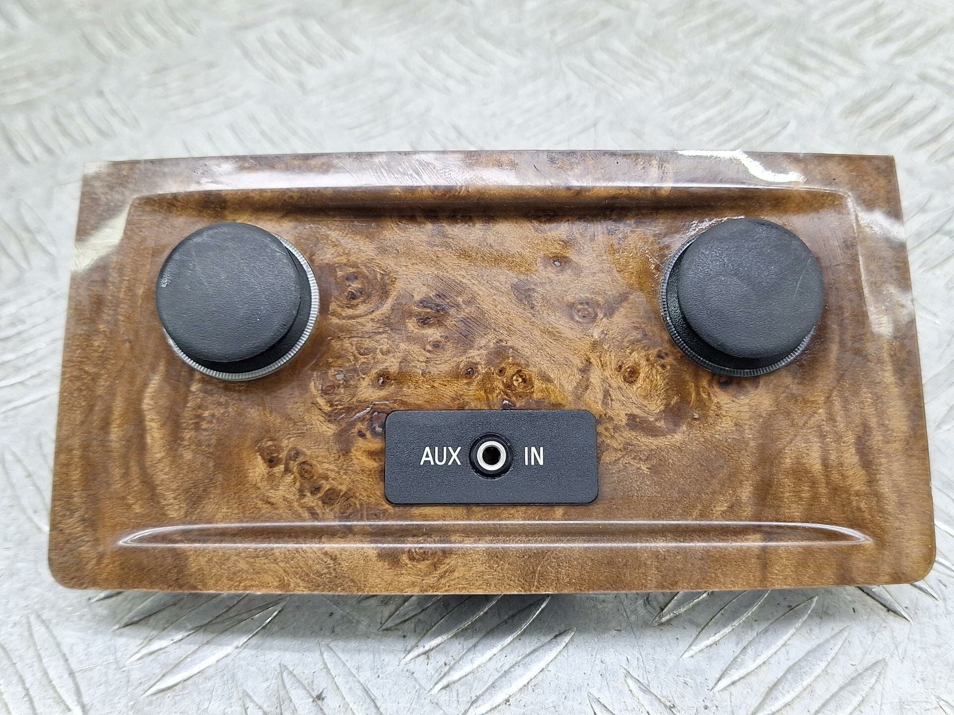 Разъем AUX / USB BMW 5 E60/E61 (2002 - 2007) 695114206