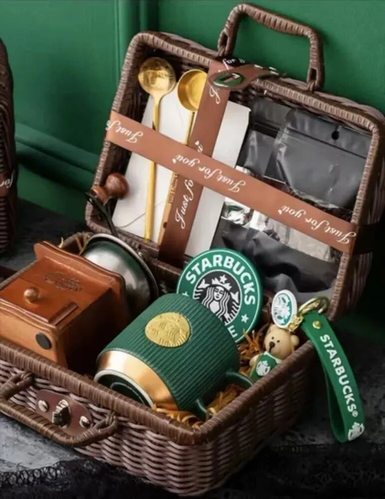 Starbucks Кружка 340 мл 1 шт, керамическая, цвет: черный/золотистый, универсальная, для одного человека