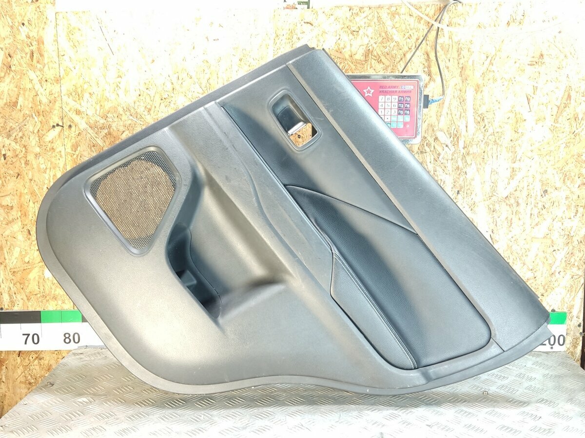 Обшивка двери задней правой MITSUBISHI Outlander GF 7222B116XA