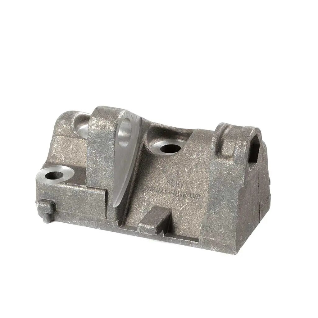 Кронштейн генератора нижний для ВАЗ-2110, 2111 и 2112