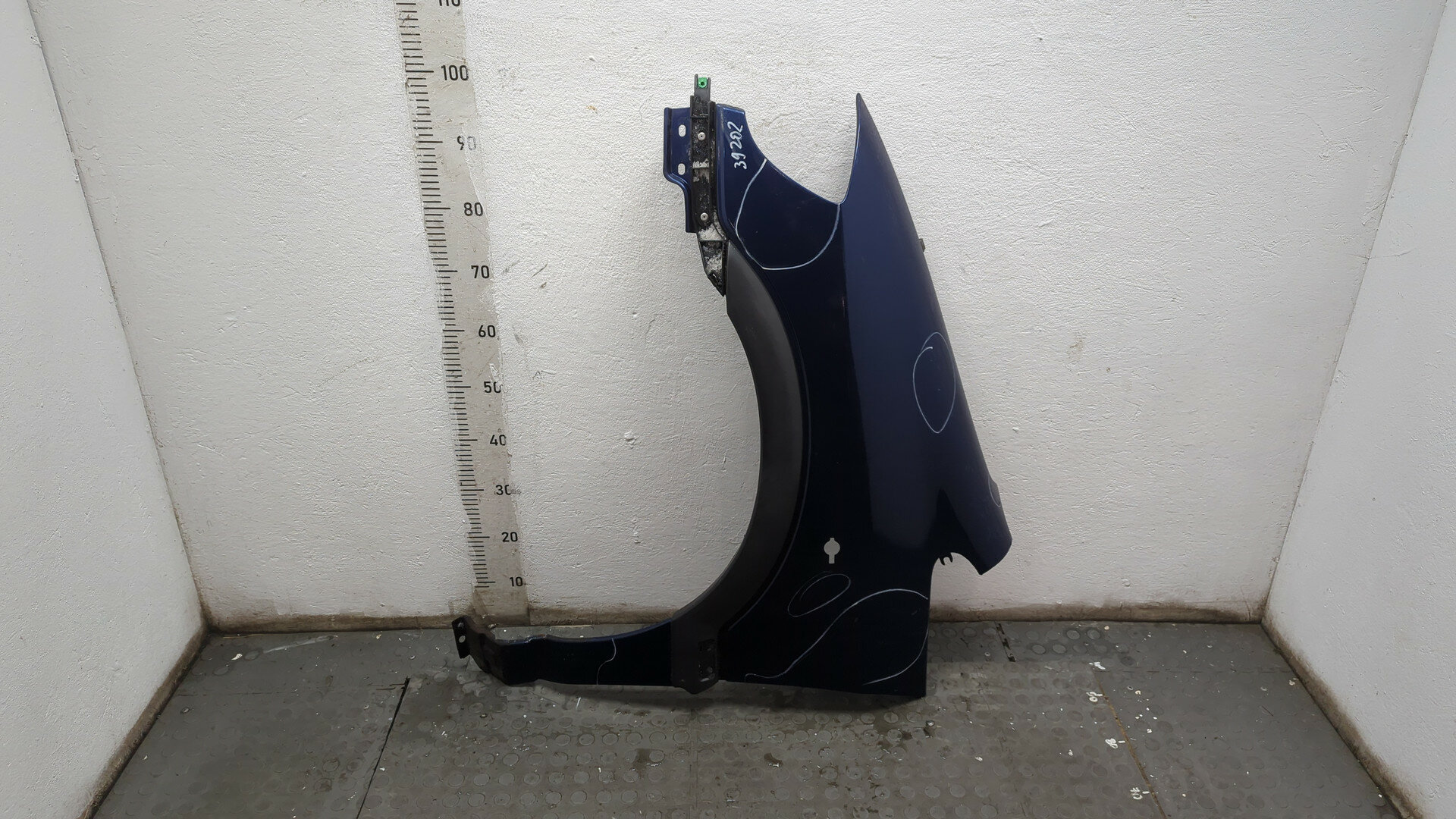 Крыло левое переднее Opel Zafira A Б/У