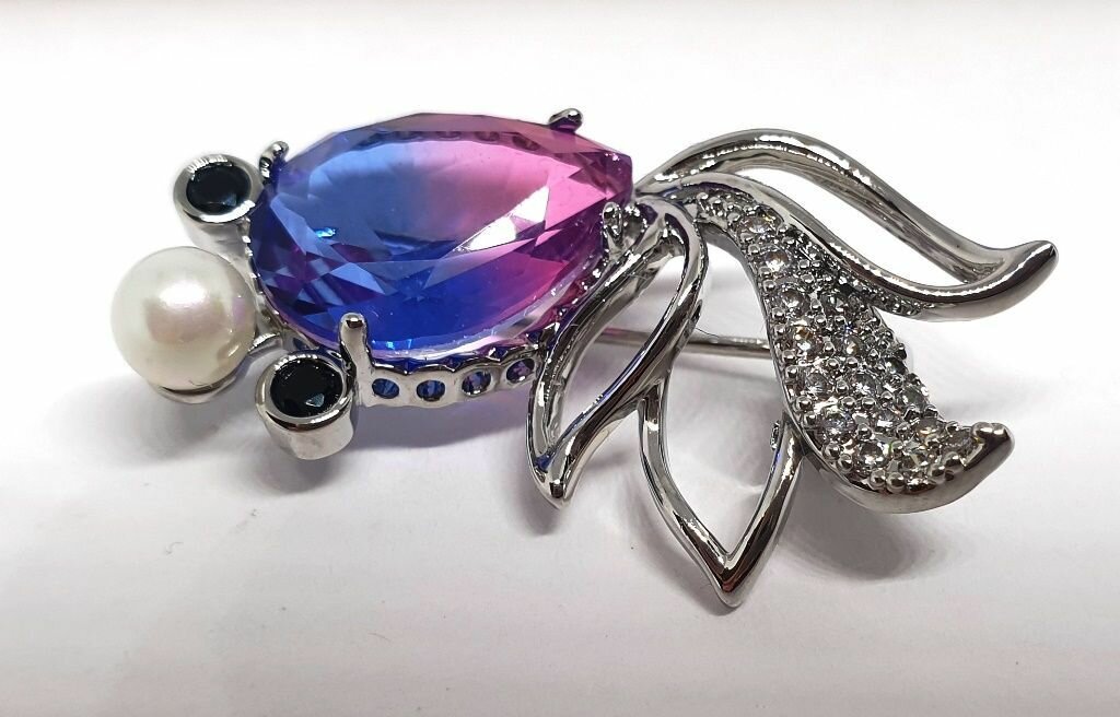 Брошь, фианит