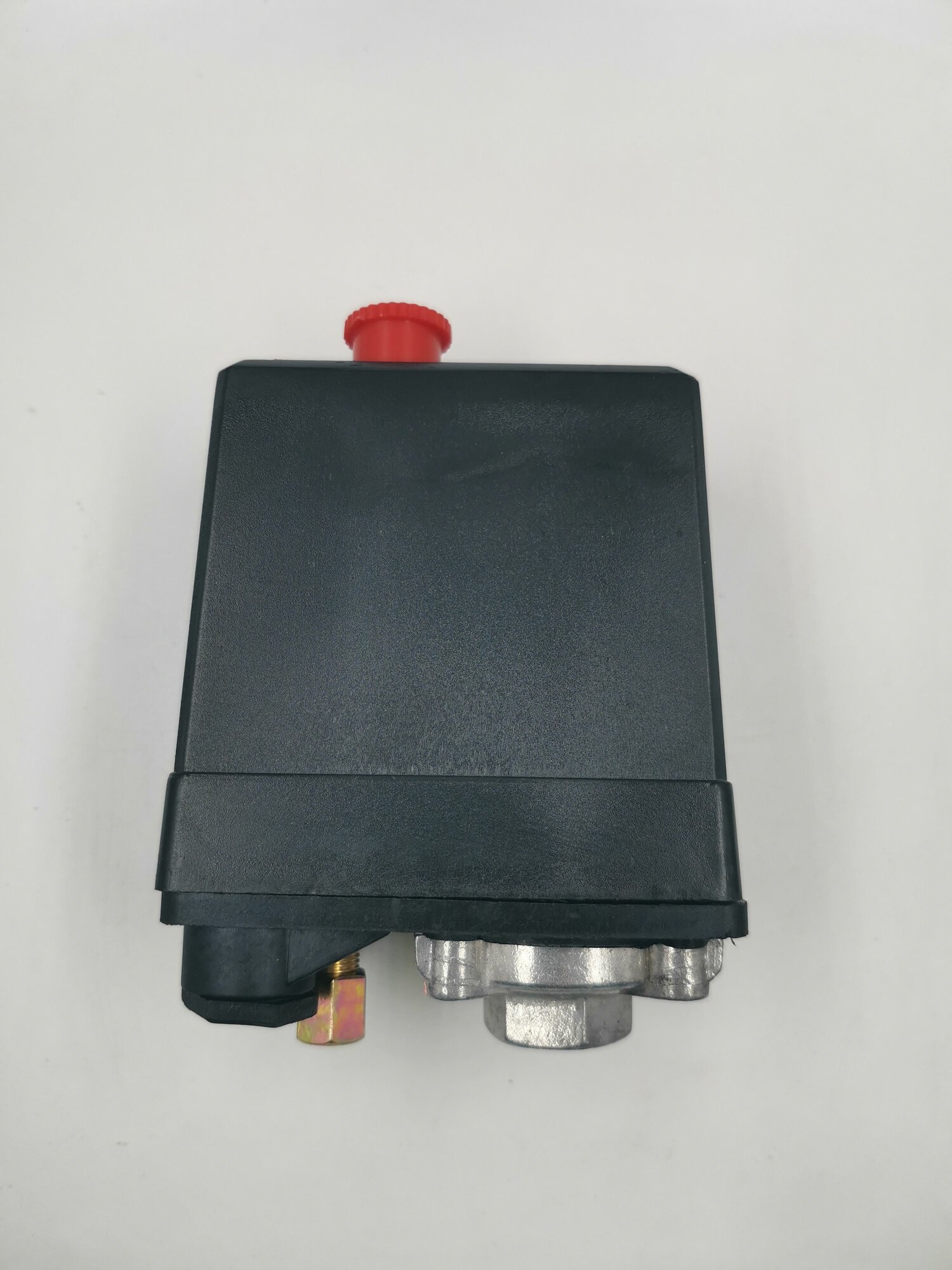 Автоматика (реле давления) для компрессоров 380в, 1 выход 1/4 мама, шт