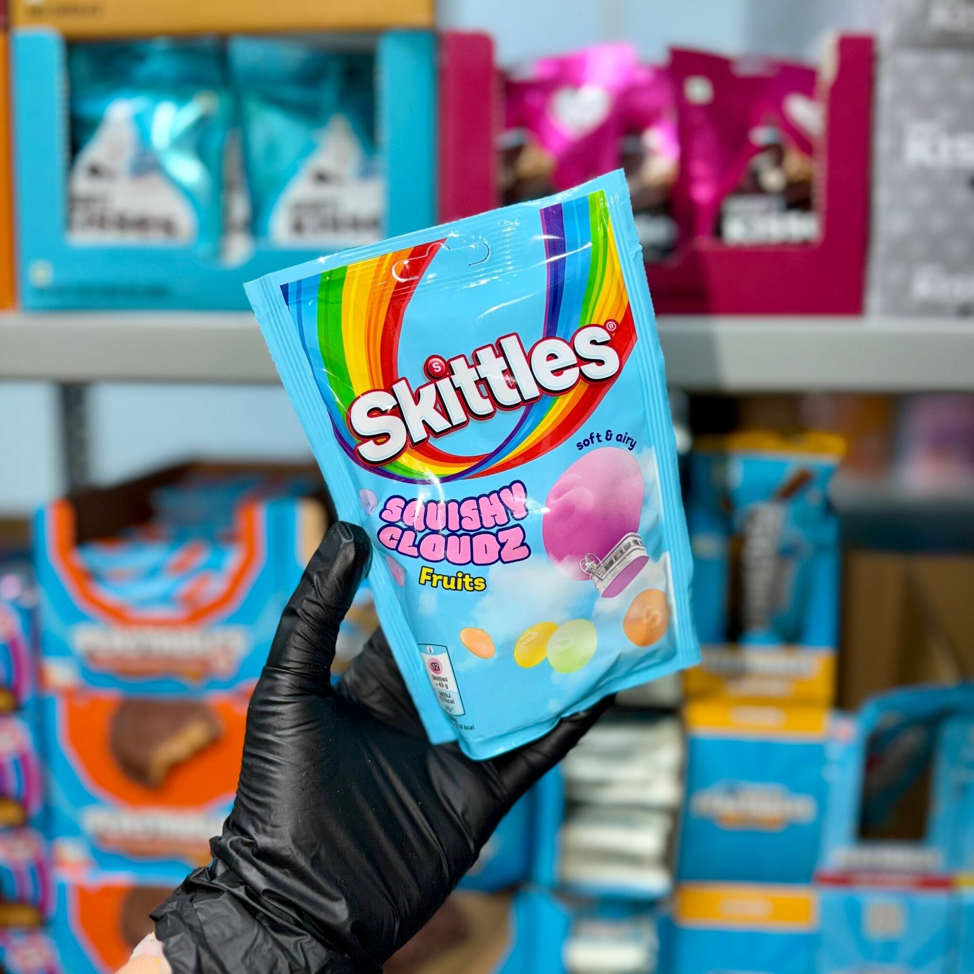 Жевательные конфеты Skittles Squishy Clouds Fruits/Скиттлс скиш со вкусом фруктов 94 гр.