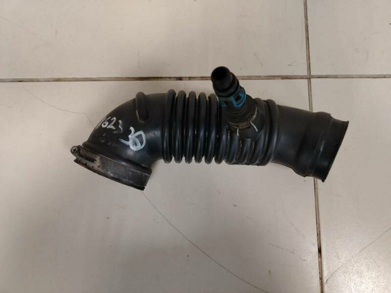 Патрубок воздушного фильтра Mazda CX-7 ER 2006-2012