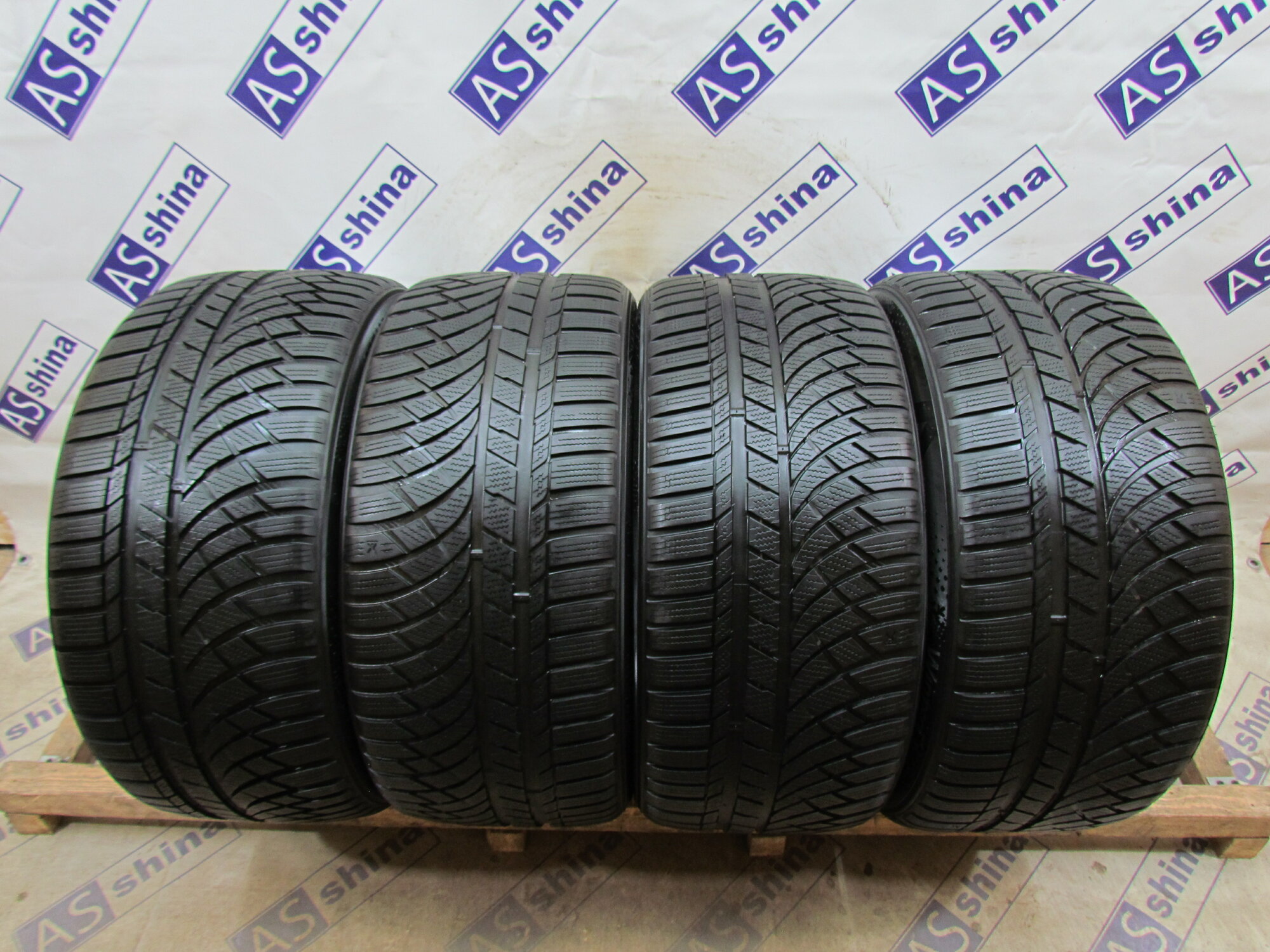Kumho WinterCraf WP72 Asymmetric 275 40 R18 зимние БУ шины 10-20% износ , артикул 0026405