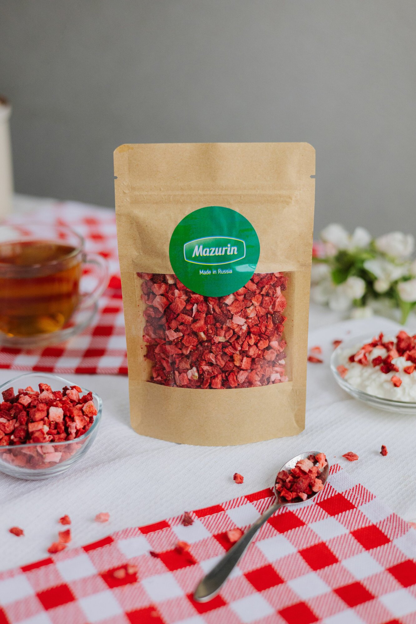 Mazurin Fruits & Berries Клубника сублимационной сушки, кусочки 5-10 мм, 20 г