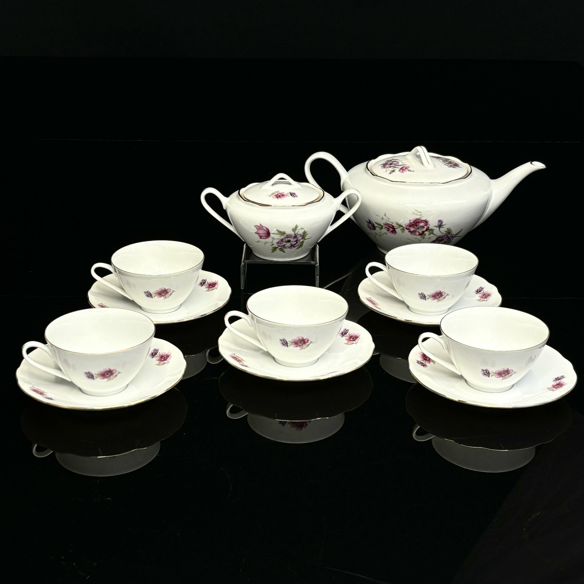 Сервиз чайный с цветочным декором на 5 персон (12 предметов), "Gebrüder Benedikt", фарфор