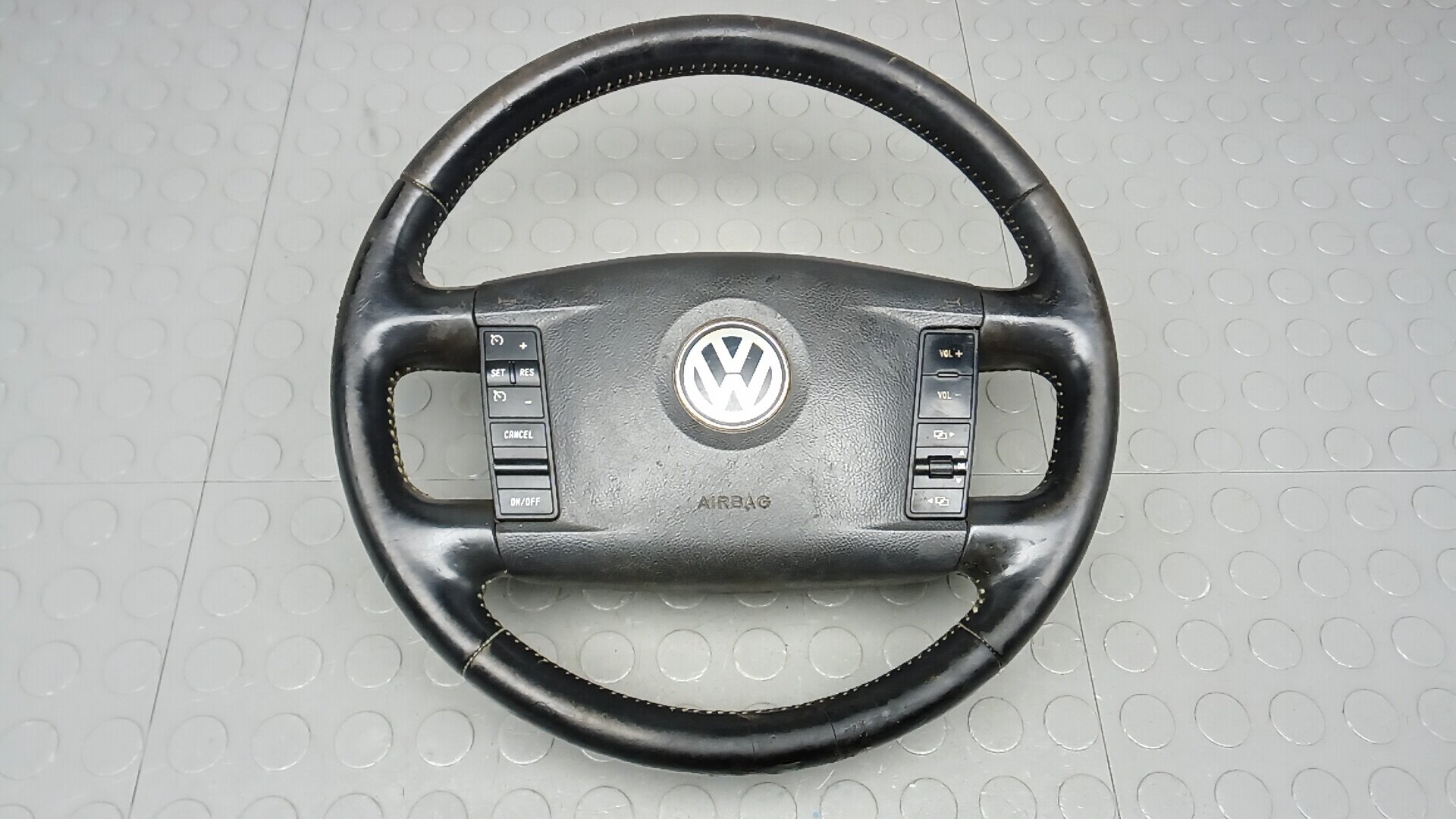 Руль VOLKSWAGEN TOUAREG 7L, Номер 3D0419091T