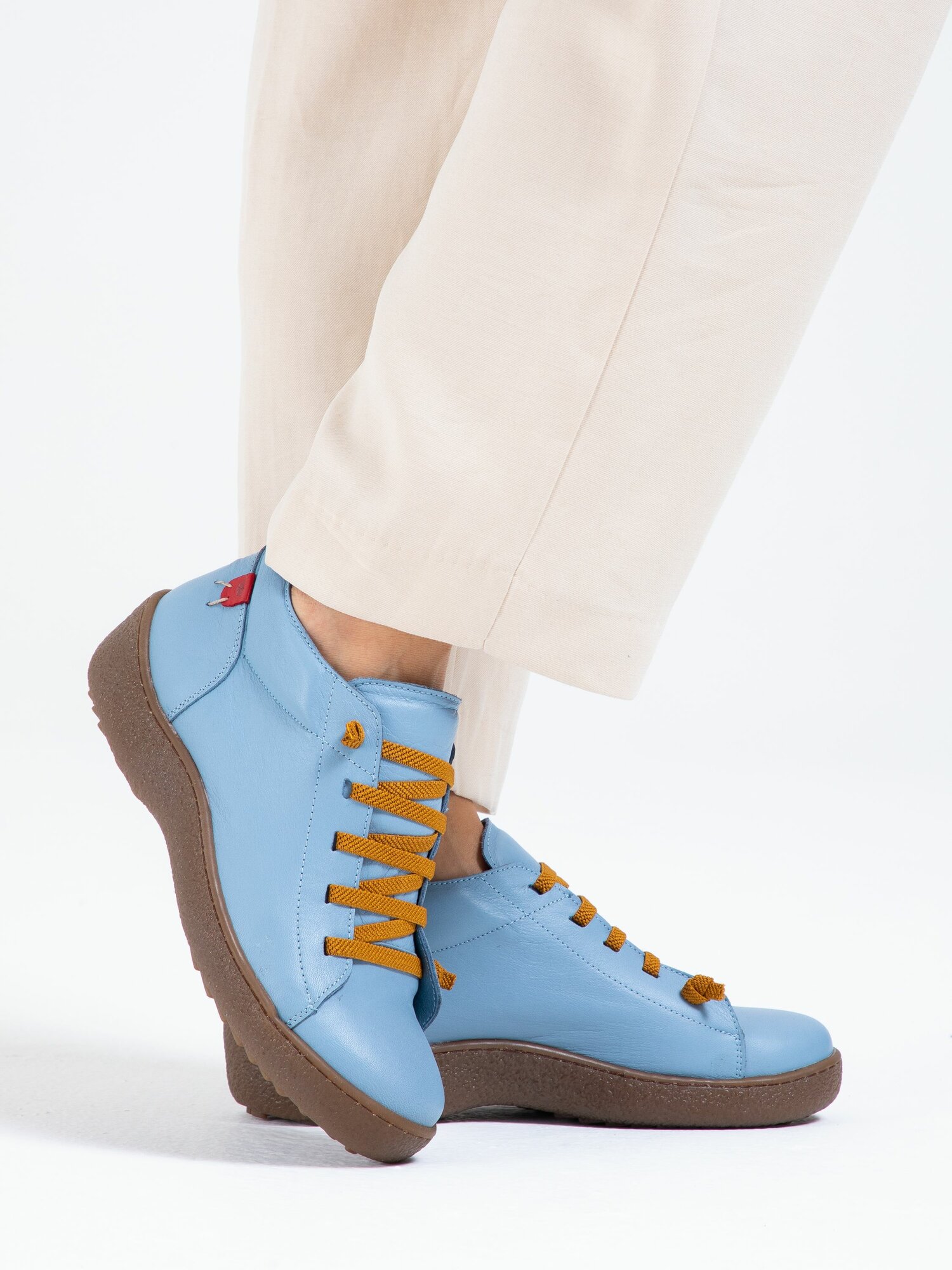 Полуботинки