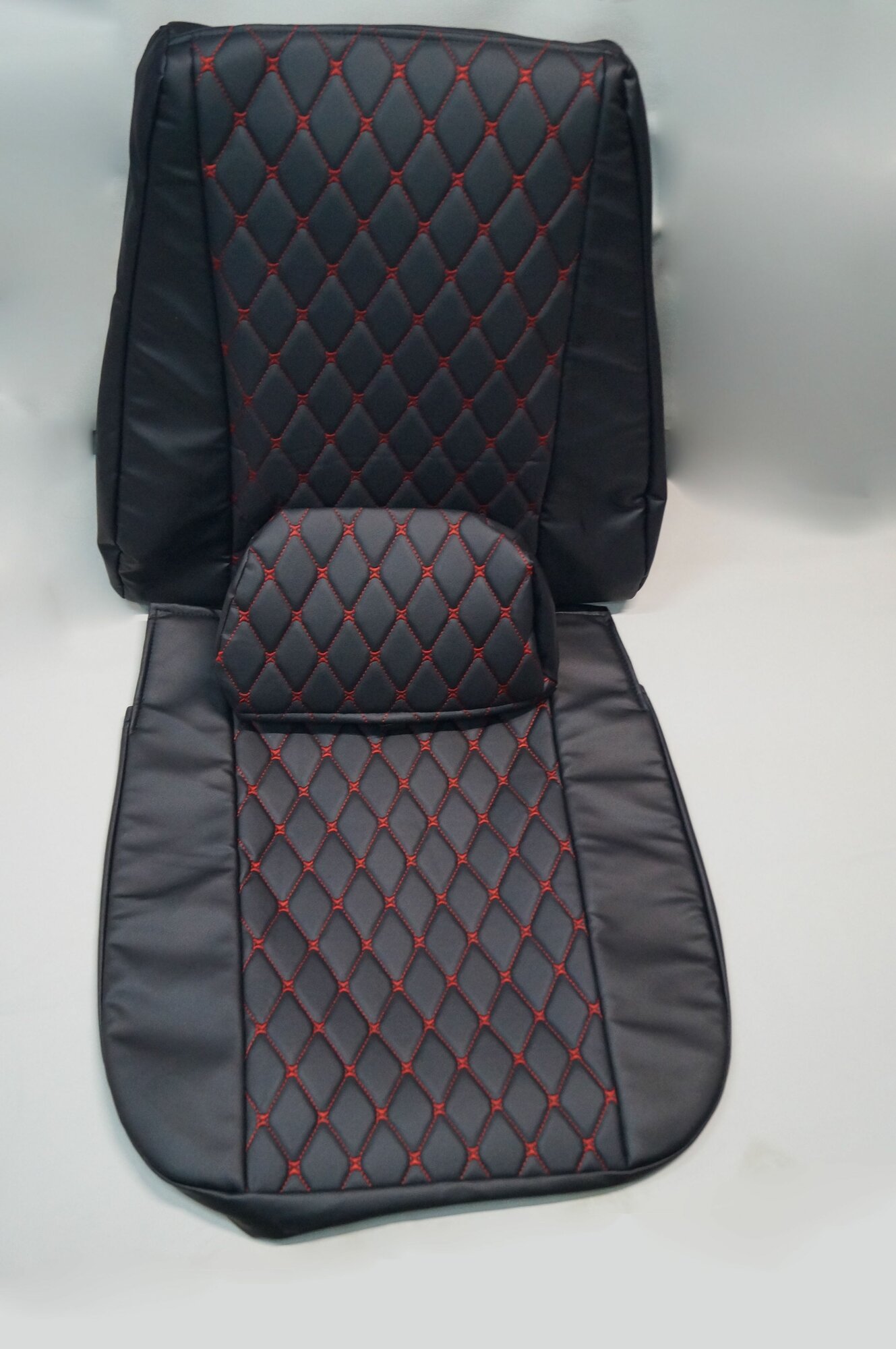 Чехол на водительское сиденье для автомобилей ГНекст, эко-кожа