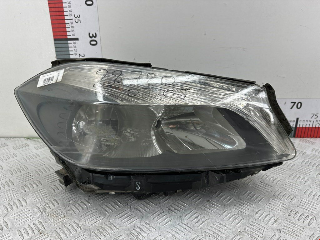 Фара правая Mercedes A-Class (W176) A1768203961 арт. 2266878