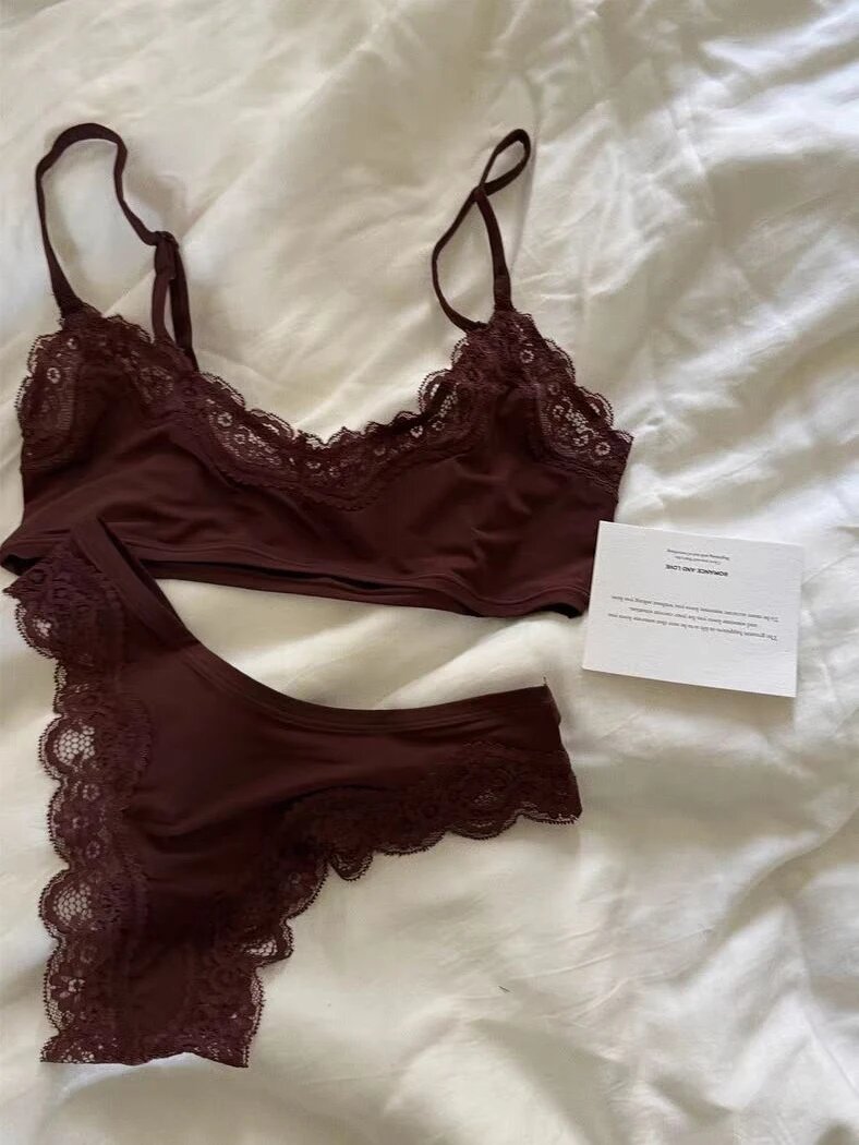 Комплект нижнего белья