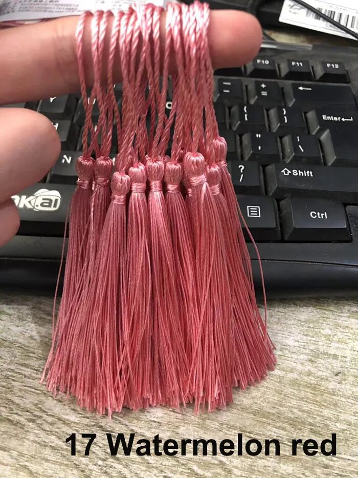 Розовые кисти-бахрома 32 шт, 17WatermelonRed