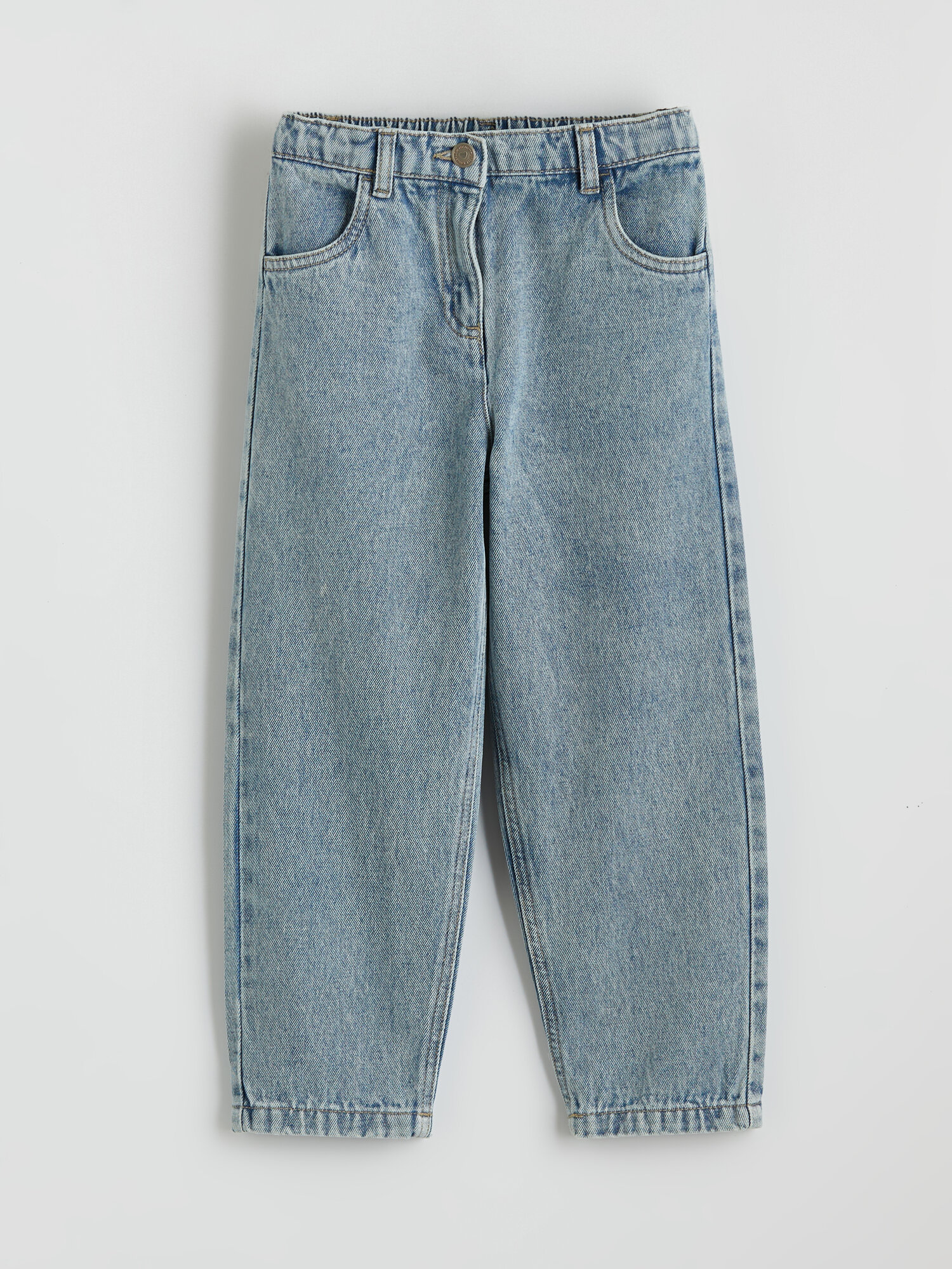 Джинсы