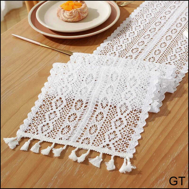 Белая кружевная дорожка на стол 24x140 см с кистями