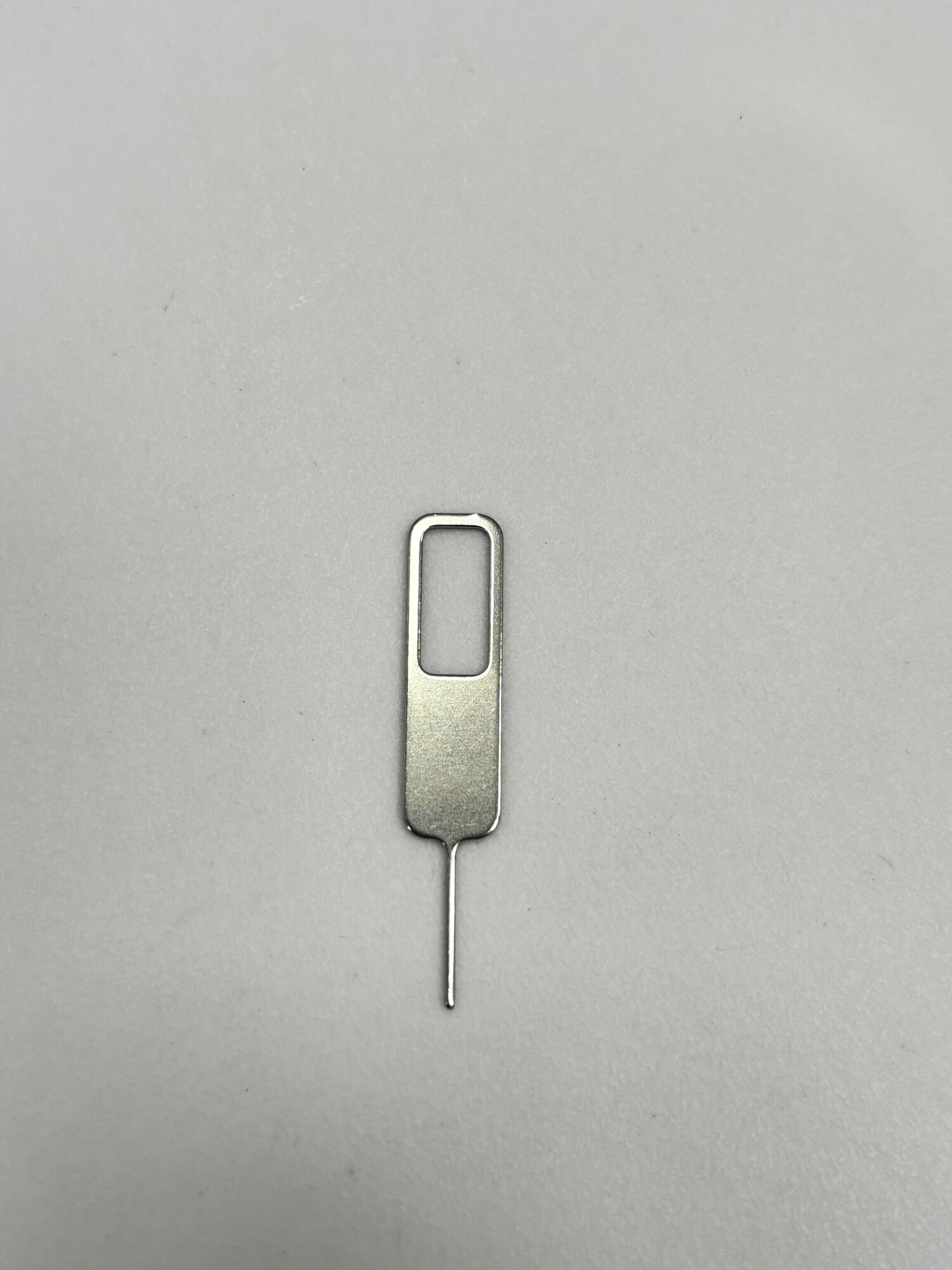 Игла для извлечения сим карты huawei