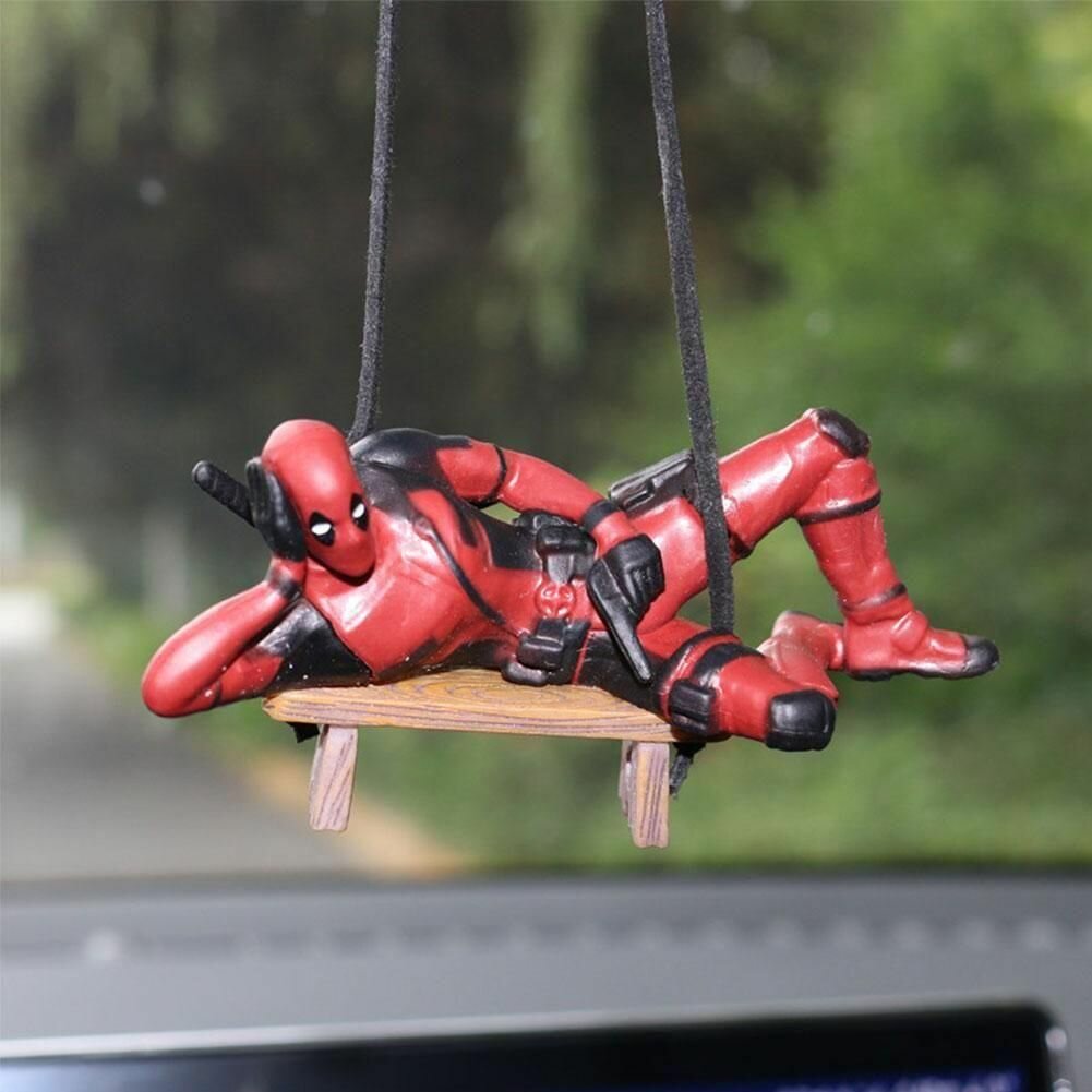 Подвеска с зеркалом заднего вида в виде автомобиля Marvel Deadpool