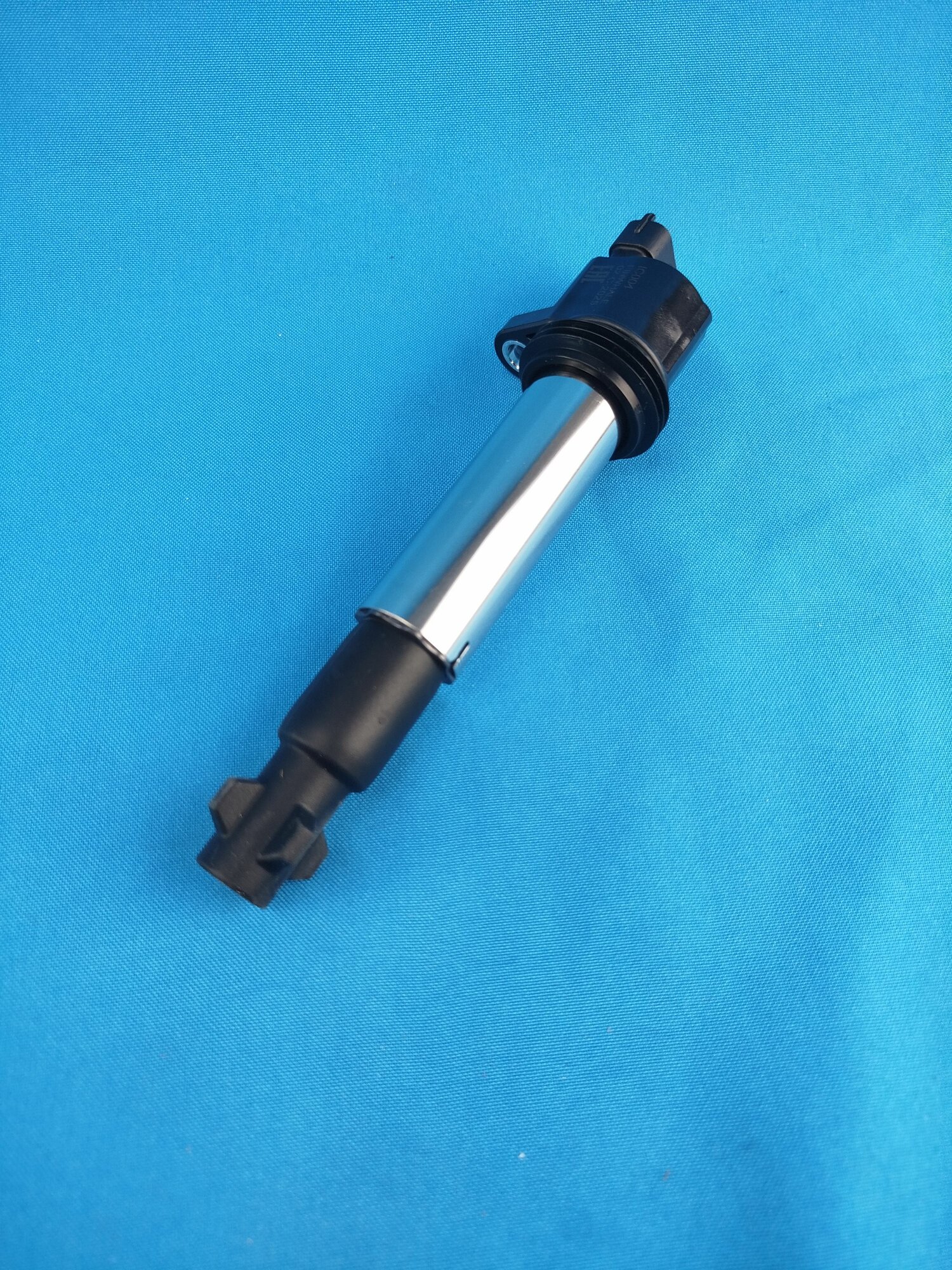 Катушка зажигания "Finwhale" для автомобилей ВАЗ 2112, Калина, Приора, Веста, X-Ray на свечу (2112-3705010-13)