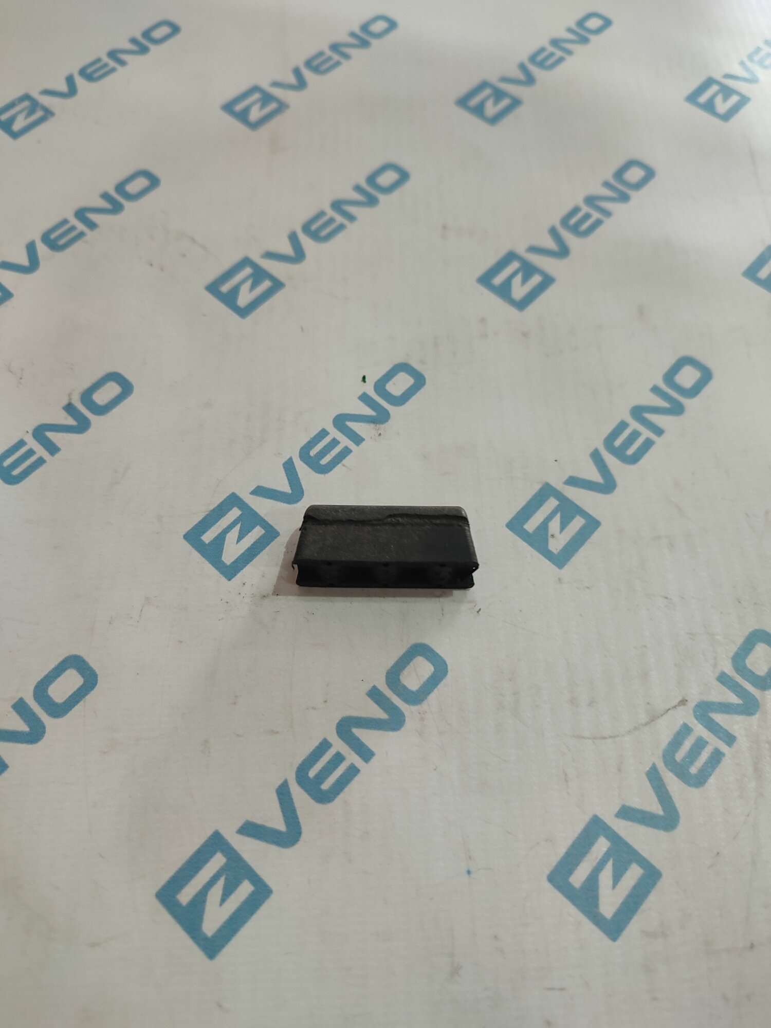 Крепёж стопор пальца коронки ковша 18LK AILI для экскаватора ESCO Robex 550, Volvo EX40/50, Solar 50