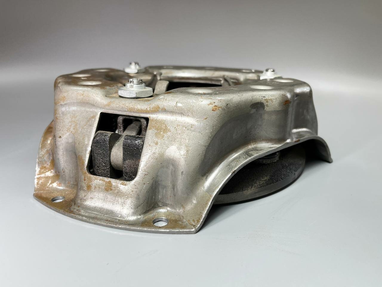 Диск сцепления нажимной (корзина) ЗМЗ-402 рычажный Оригинал (арт: 402.1601090)