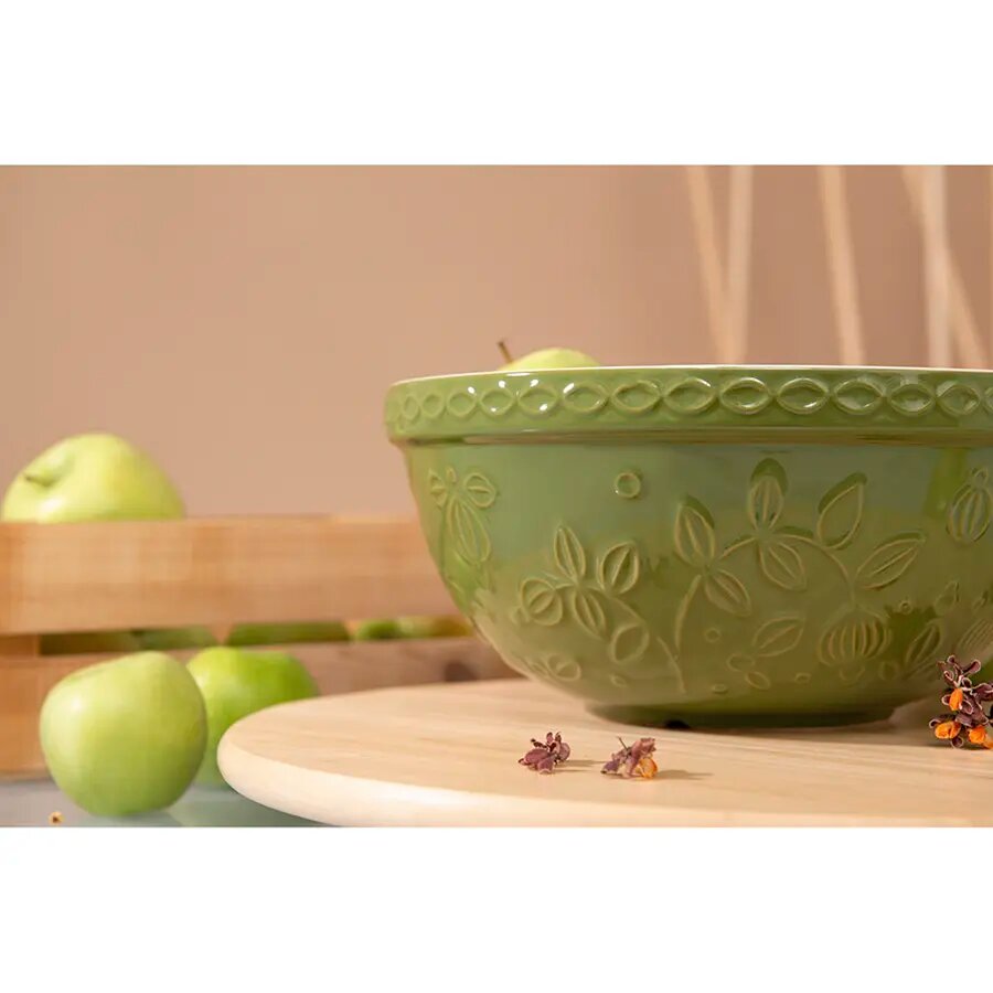 Миска зеленого цвета с рельефным узором Ягоды Тайги из коллекции russian north, 2,5 л