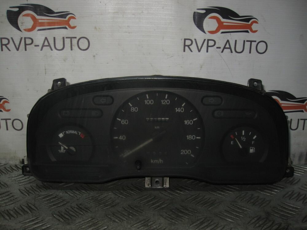 Панель приборов Ford Transit 4 2.5 1986-1991 1639481