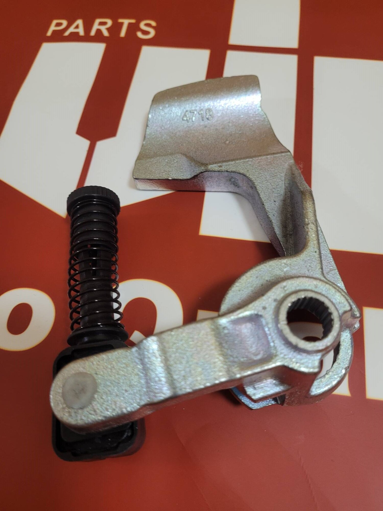 Рычаг переключения передач Skoda Octavia A5/Superb 2/VW Golf 6/Jetta 6 (ОЕ: 1K0711046T/1K0711046L/1K0711046P)