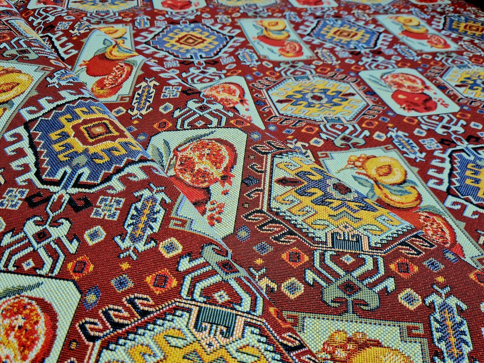 Гобелен для пошива покрывал, декоративных подушек, скатертей, сумок и других изделий, отрез 1 метр