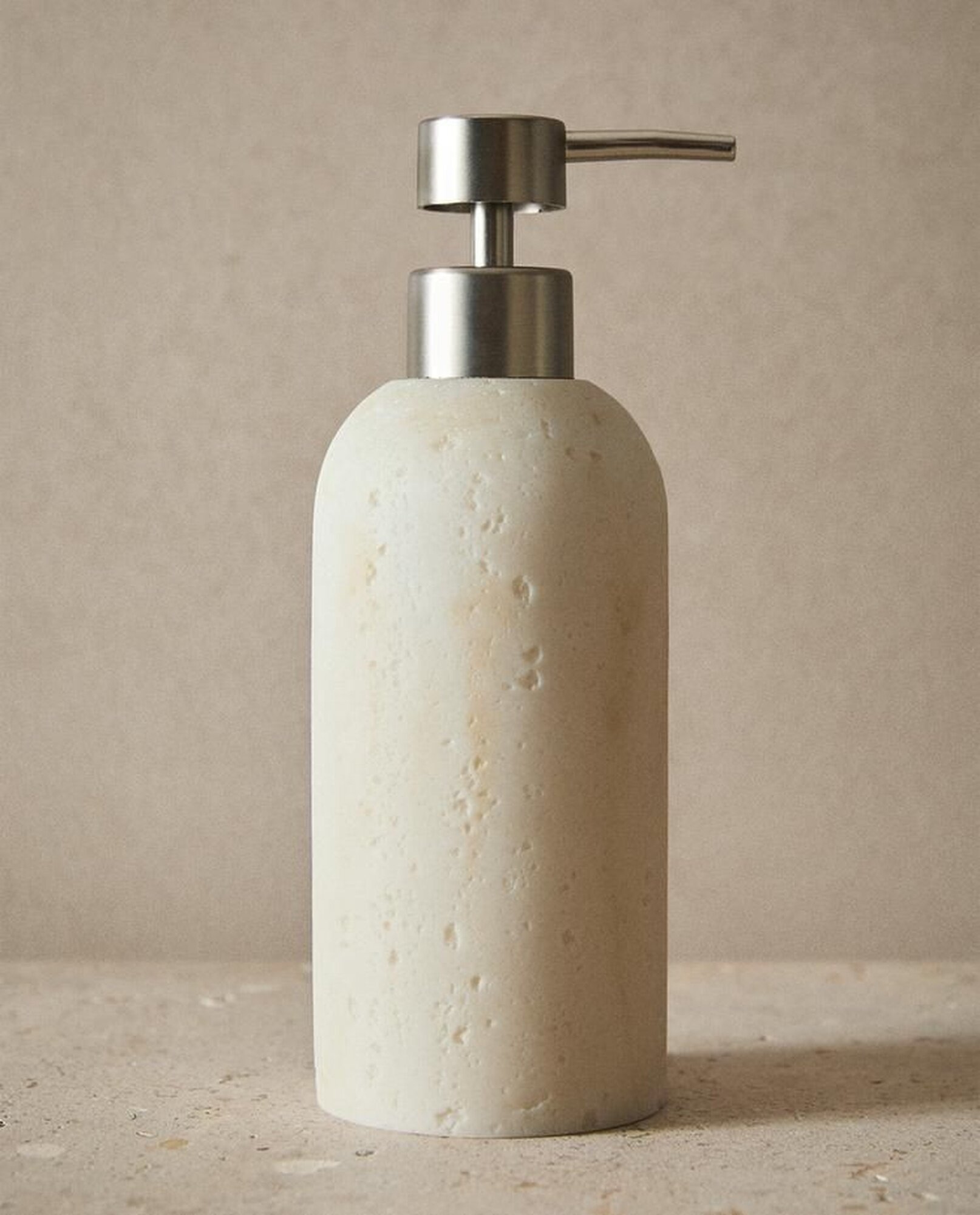 Диспенсер с эффектом мрамора, 180 мл, 21 х 7 см, бежевый, ZARA HOME, 4534/466
