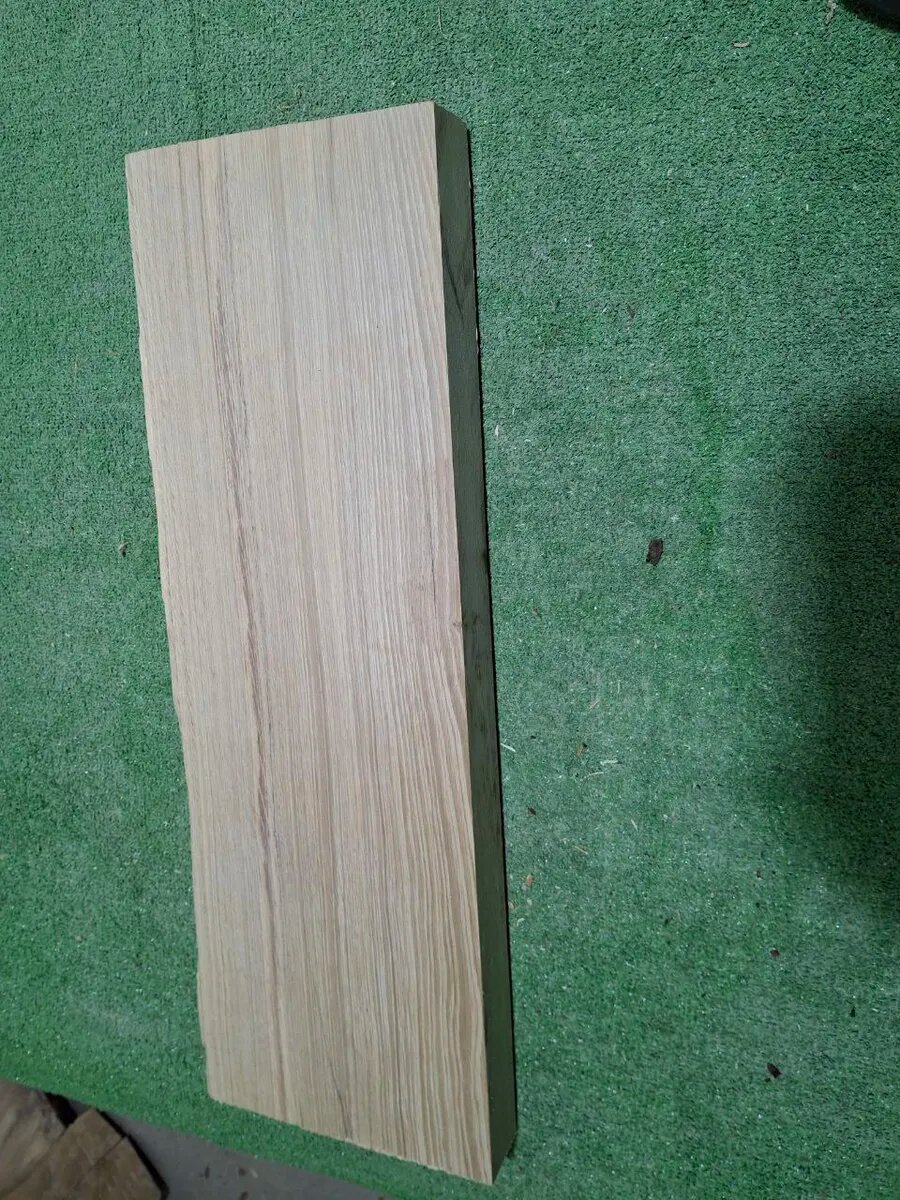 Слэб массив Дуб (690 - 230 - 50 мм)