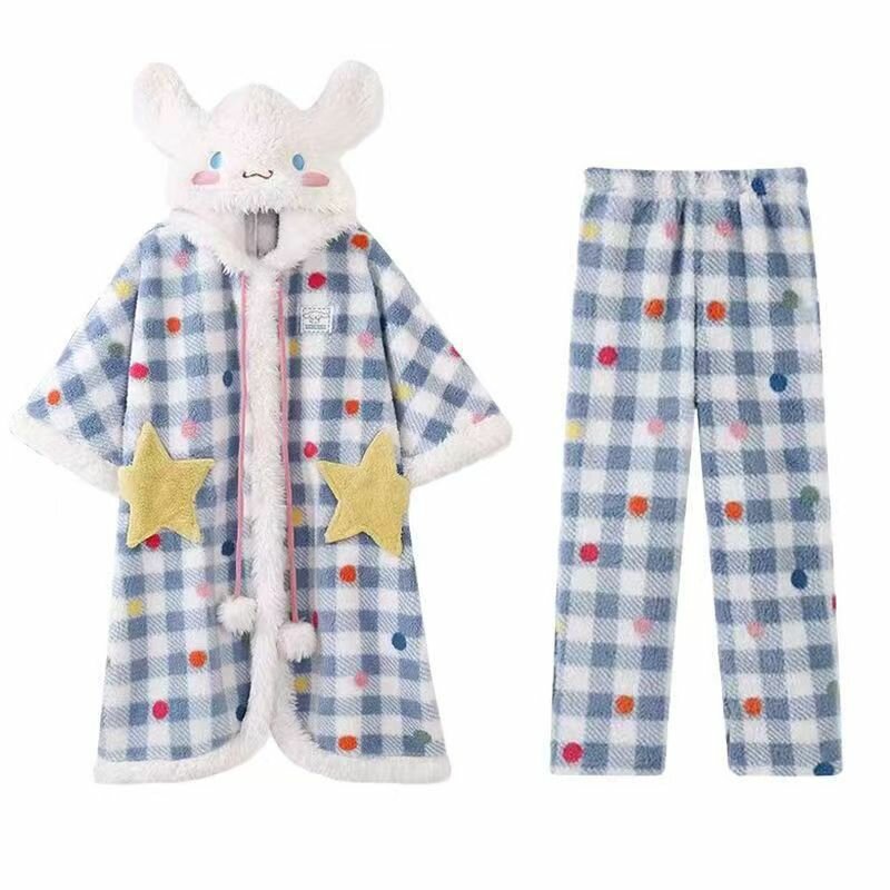 Милая новая зимняя пижама/халат из кораллового флиса с капюшоном, новый стиль 2025 года, утепленная домашняя одежда/ночная рубашка на флисовой подкладке для ношения на улице, размер：XL