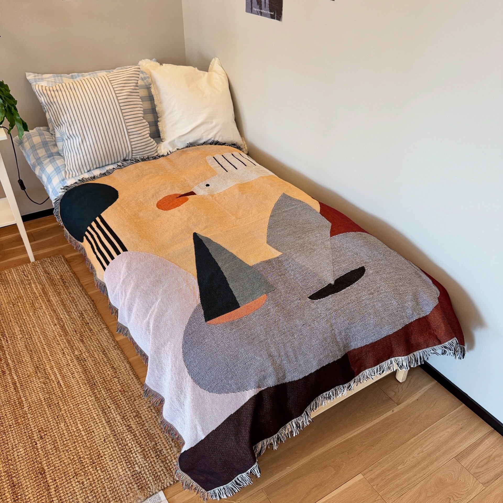 Гобелен "Лес" в скандинавском стиле, плед с грибами и птицами, декоративный настенный ковер, песочный цвет