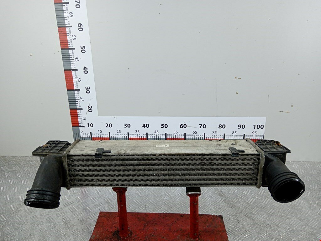 Интеркулер (радиатор интеркулера) BMW 3-Series (E90/E91/E92/E93) 17517800680 арт. 1927197