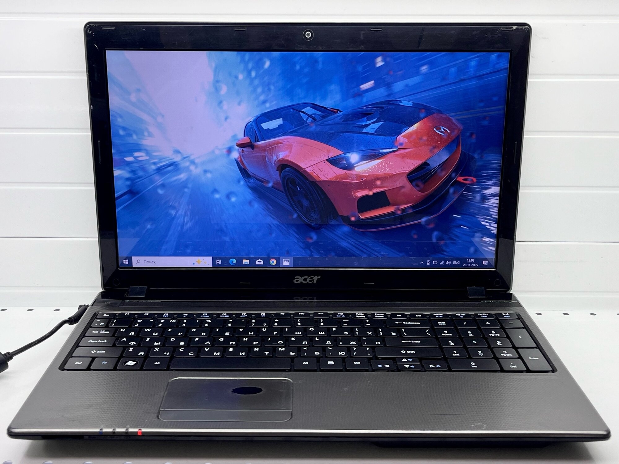 Acer Aspire 5560g-8358g75mnkk, AMD A6-3400M, RAM 4 ГБ, SSD 128 ГБ, Windows 10, чёрный