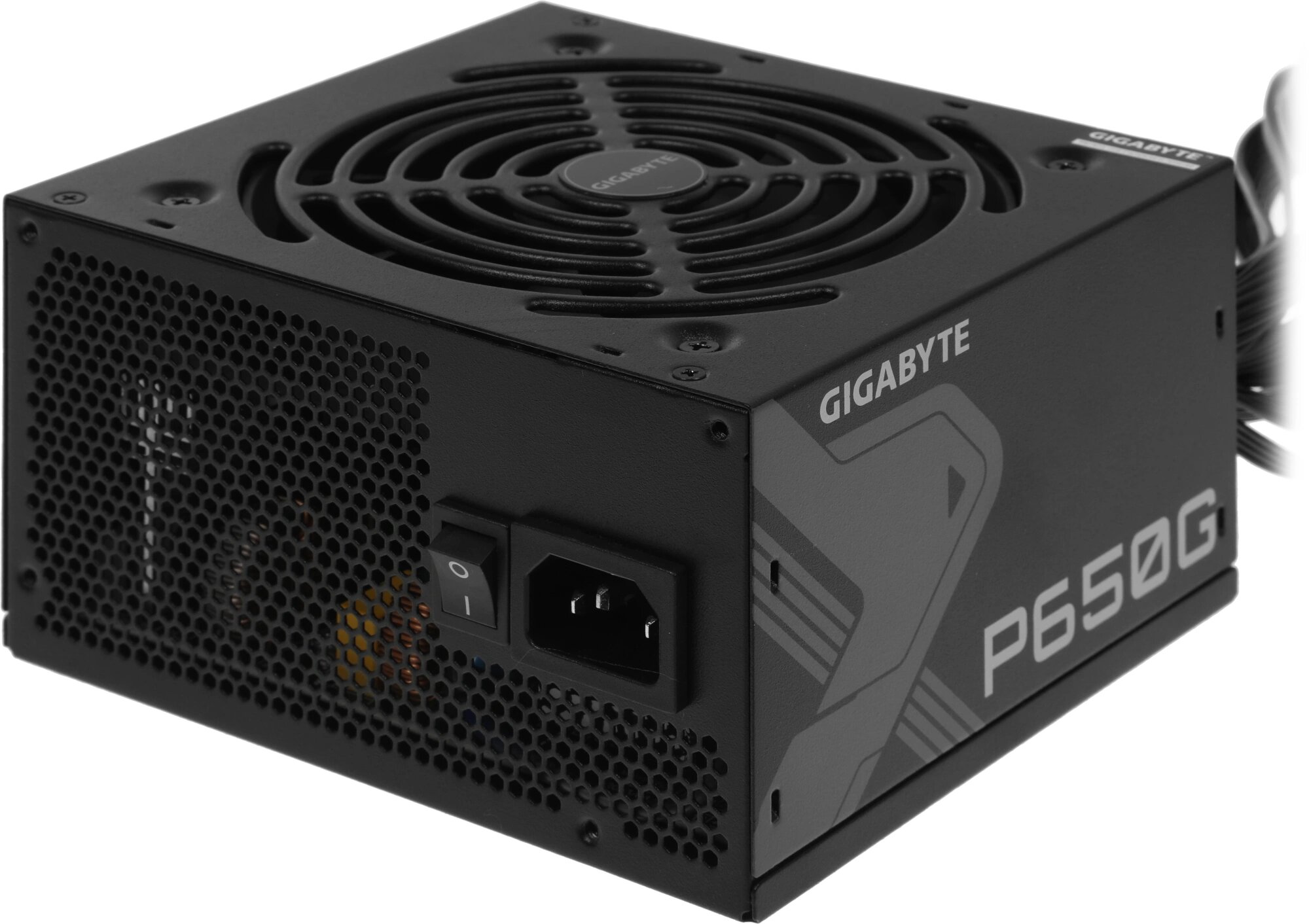 Блок питания Gigabyte ATX 650W GP-P650G 80+ gold (20+4pin) APFC 120mm fan SATA RTL