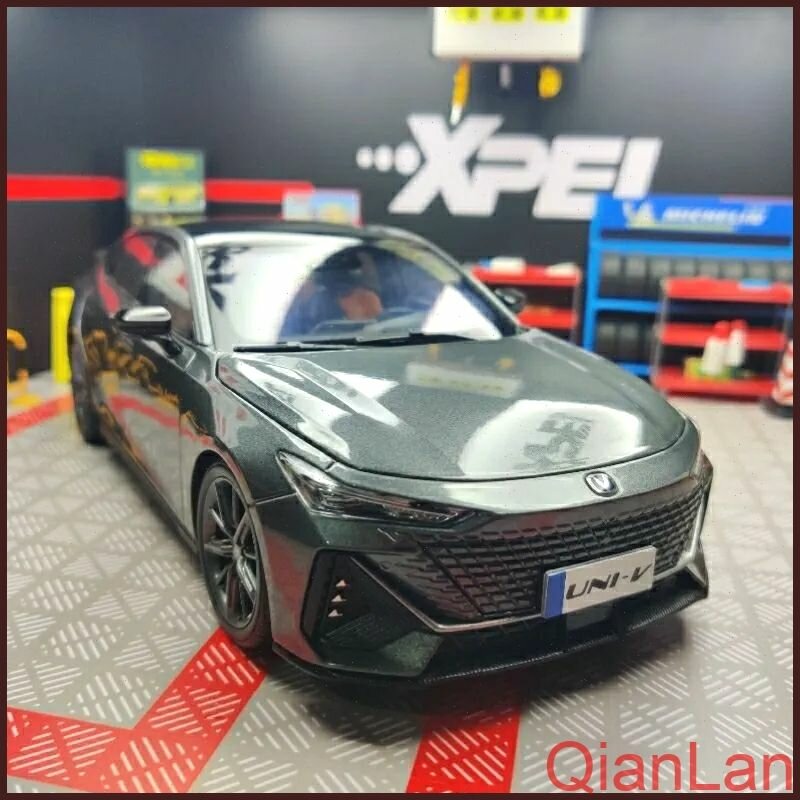 Changan UNI-V 1:18 Игрушки для моделирования автомобилей, changan univ Автозапчасти