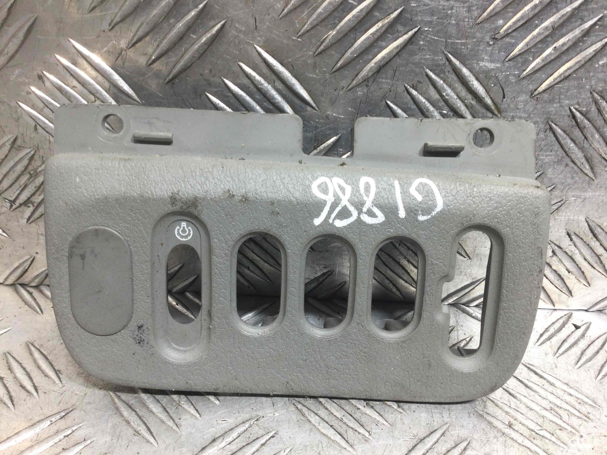 Б/У Пластик салона Renault Scenic 1 поколение [рестайлинг] (1999-2003) 2002 г.