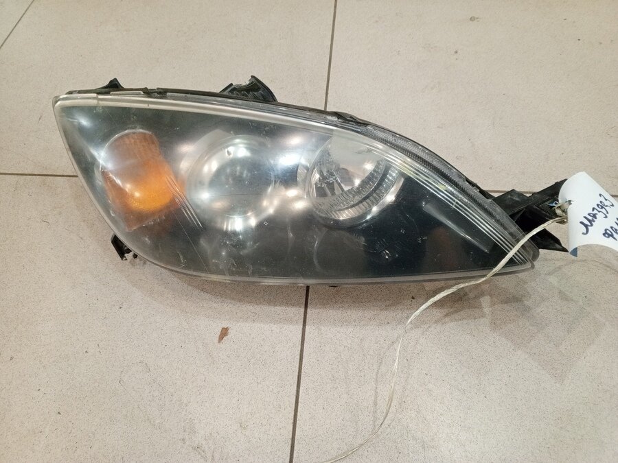 Фара правая от Mazda 3 bk 2003-2009