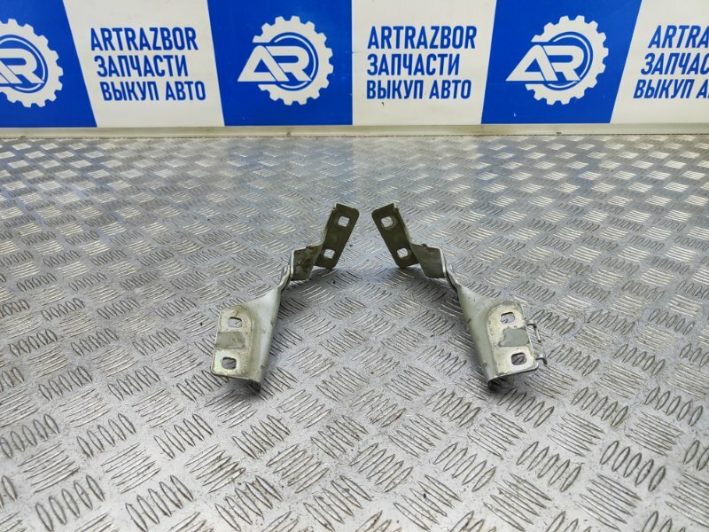 Б/У Петля капота (пара) Renault Megane 2 / Рено Меган 2 1.6 K4M812 113 Л.С 2008